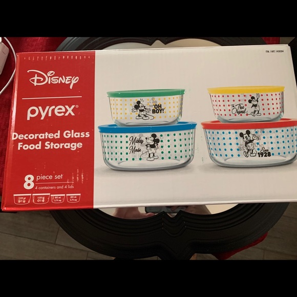 Pyrex | Kitchen | Disney Pyrex 8 Piece Set Mickey Mouse | Poshmark